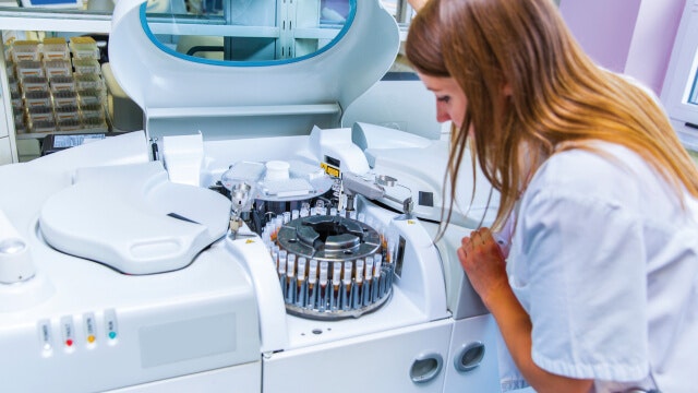 Controllo della progettazione dei dispositivi medici con le...