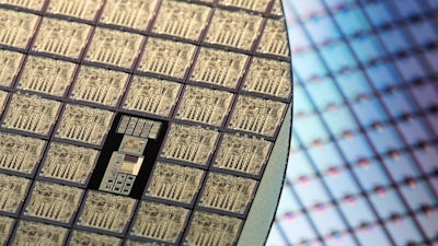 Boost semiconductor reliability with Simcenter solutions